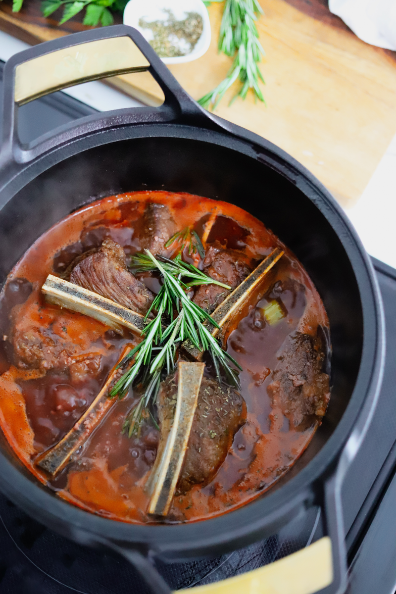 Chianti Braised Short Ribs – Victoria SIGNATUREseries
