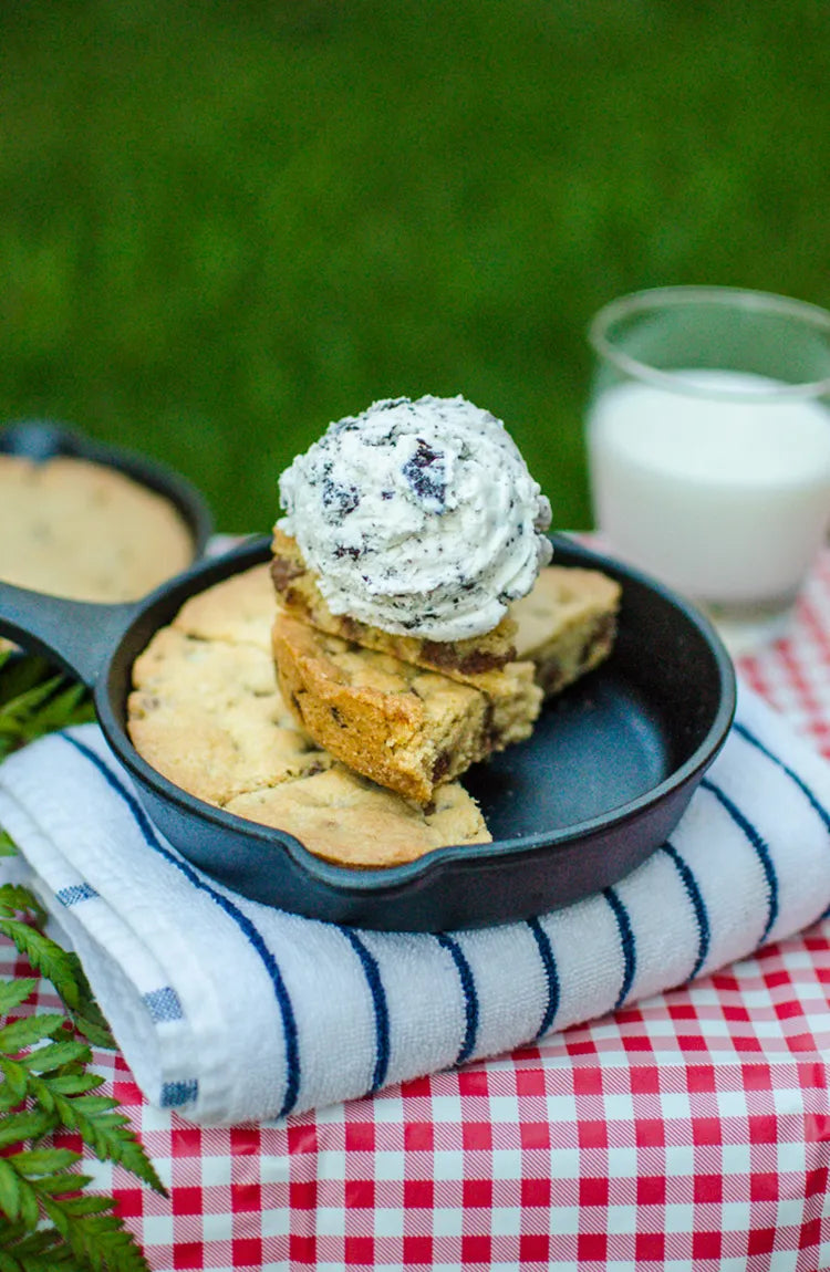 Personal pan chocolate chip cookie– Victoria SIGNATUREseries